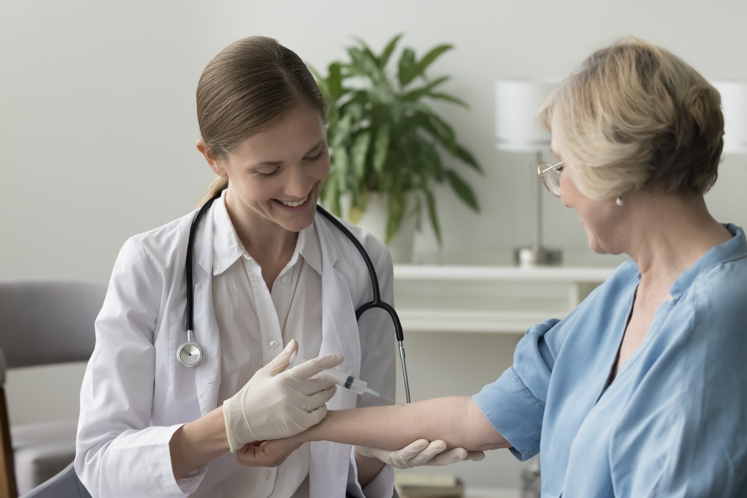 Tuổi tác và bệnh tiểu đường: Cần lưu ý điều gì khi hệ miễn dịch suy yếu